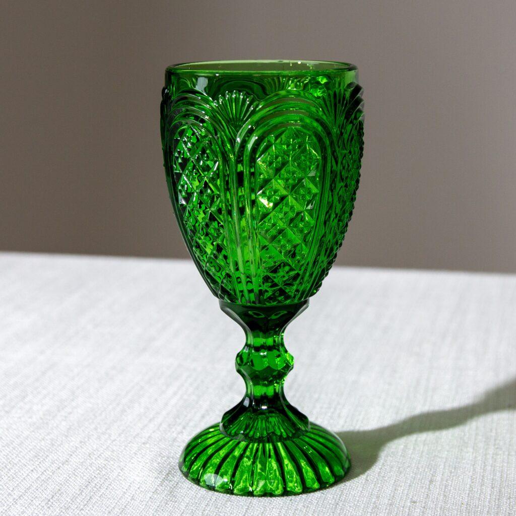Glass Water Goblet Camilla Green | 11 Oz | Diamond Event