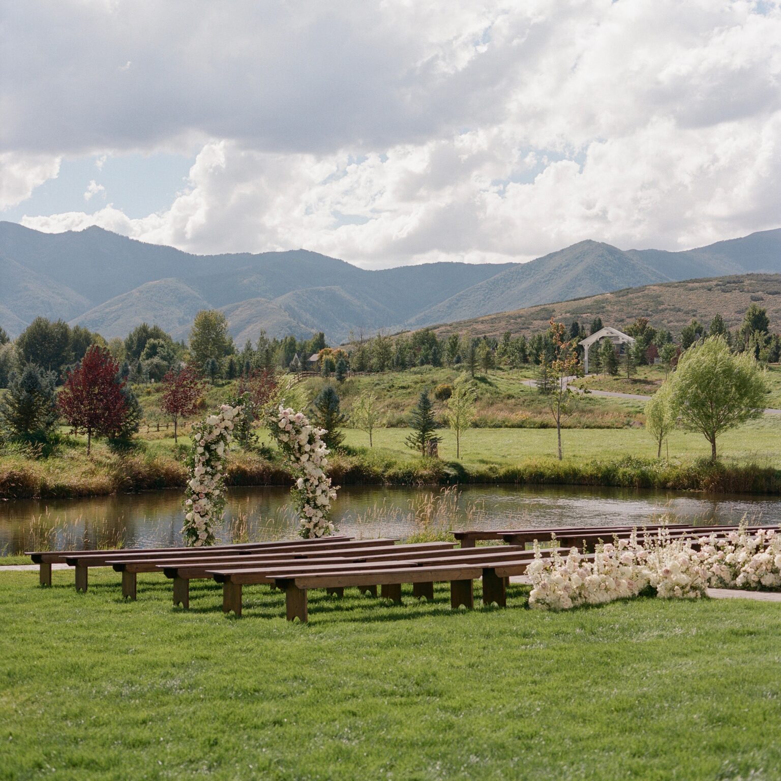 Alpine Wood Bench | 7' | Diamond Event